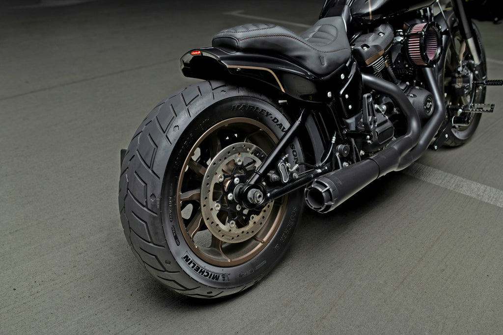 Crook Series Short Rear Fender for Street Bob, Softail Standard – Tommy ...